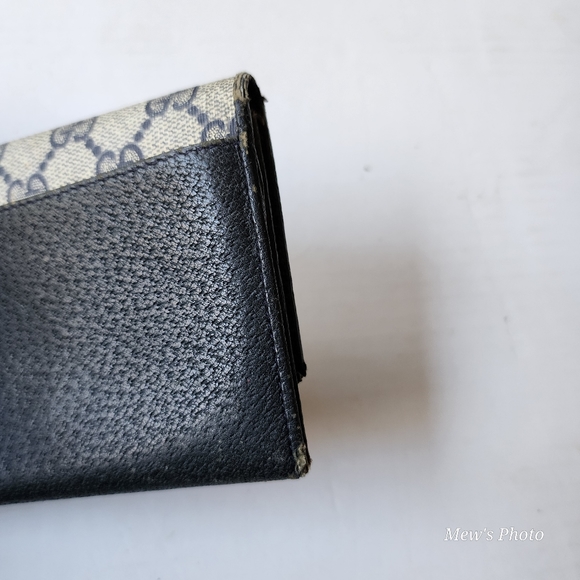 Gucci | Bags | Authentic Vintage Guccu Long Dary Navy Wallet With Coa ...